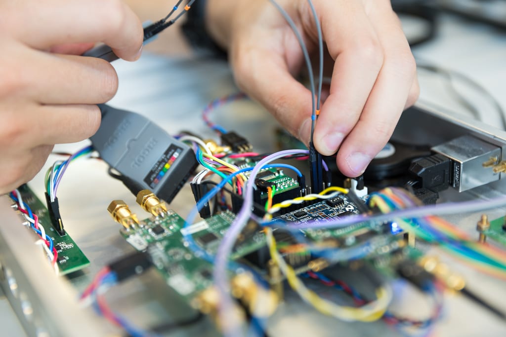 Join our new MOOC Building Blocks of a Quantum Computer - QuTech