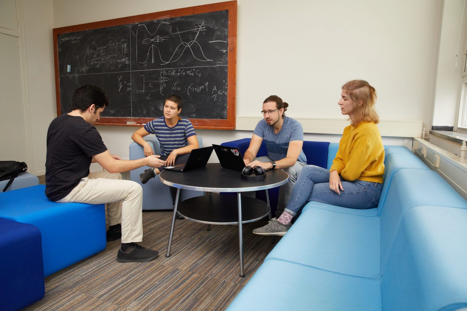 Terhal Group | People - QuTech