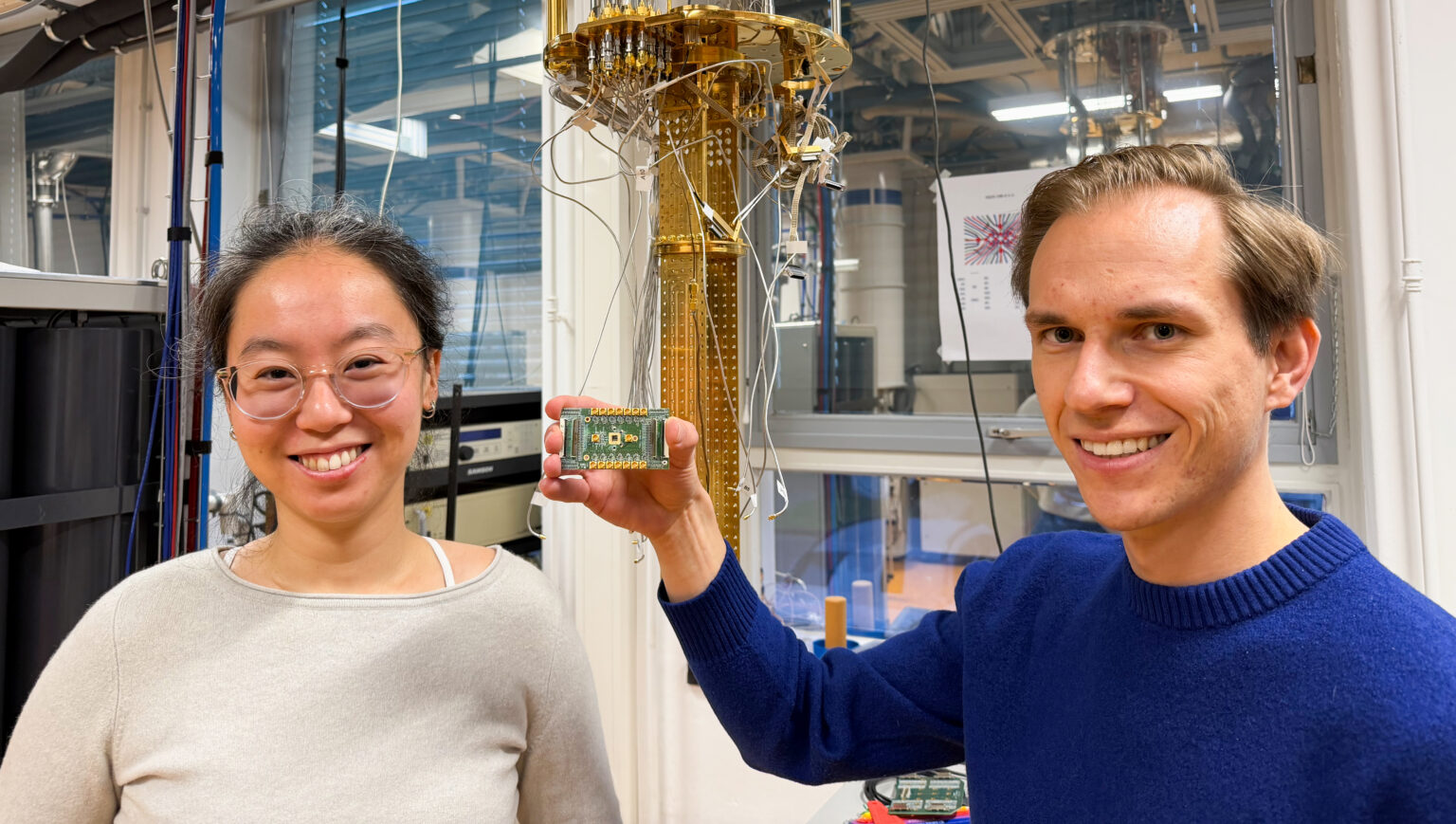 From Complexity to Control: a 10-spin qubit array in germanium - QuTech